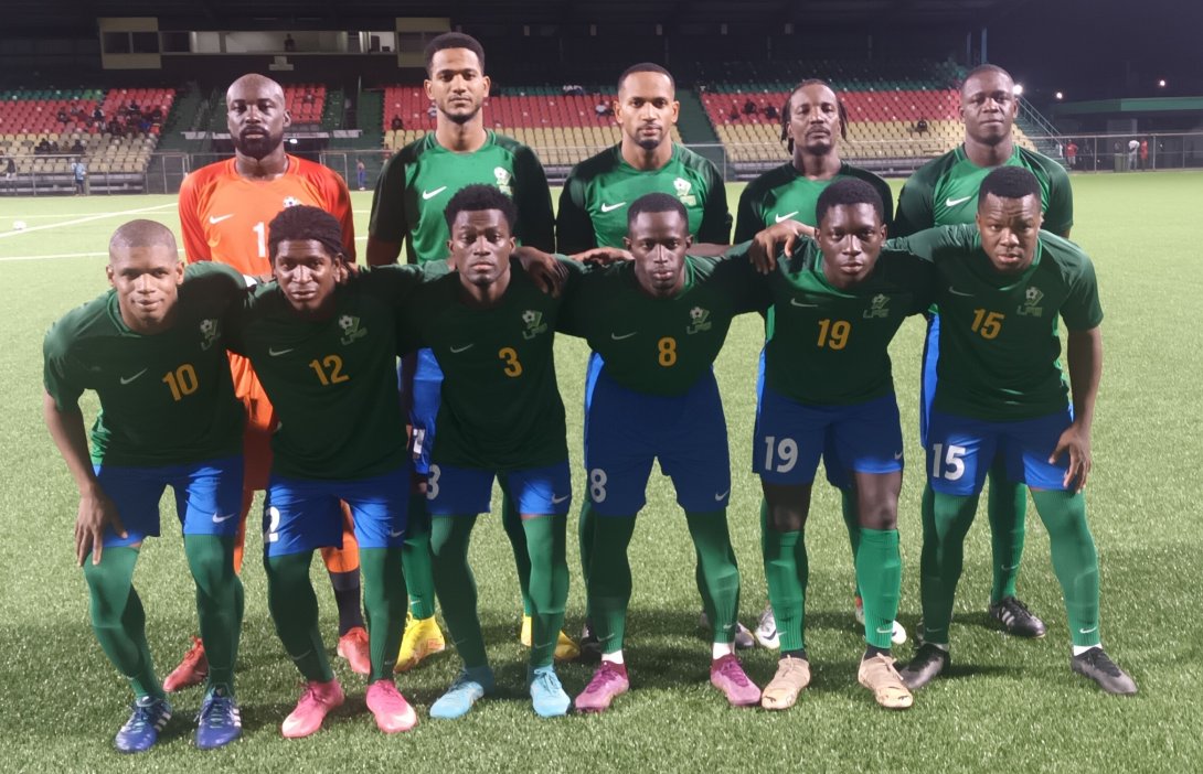 Suriname : Les Yana Doko à Panamaribo. | APENNTOUCHENOULA